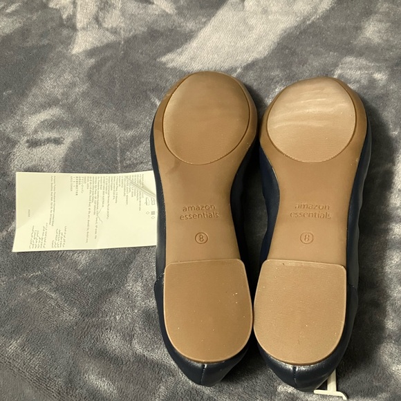 Amazon Essentials | Shoes | Nwt Amazon Essentials Navy Blue Ballet Flat ...